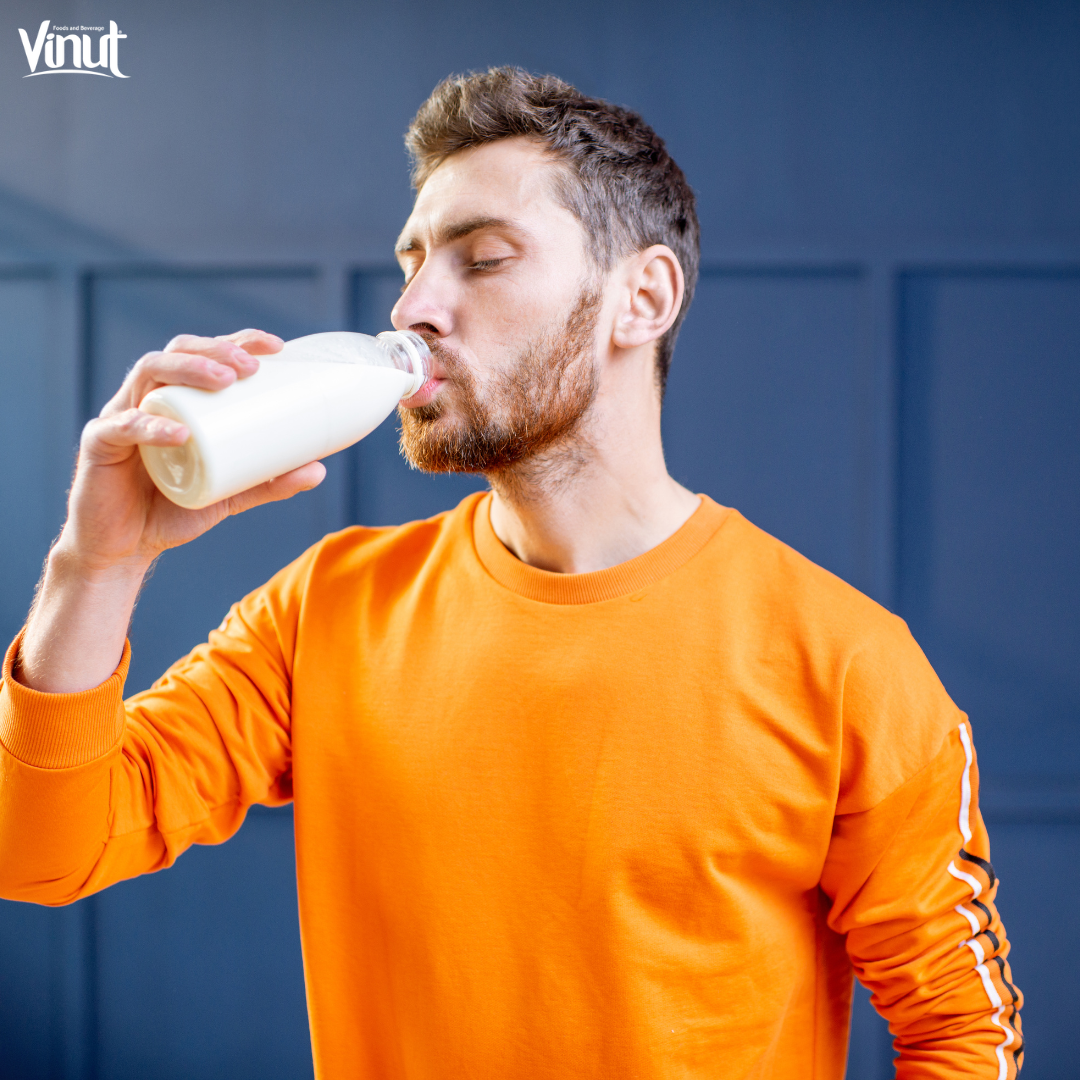 The Best Time to Drink Milk: A Complete Guide - Cojo Cojo